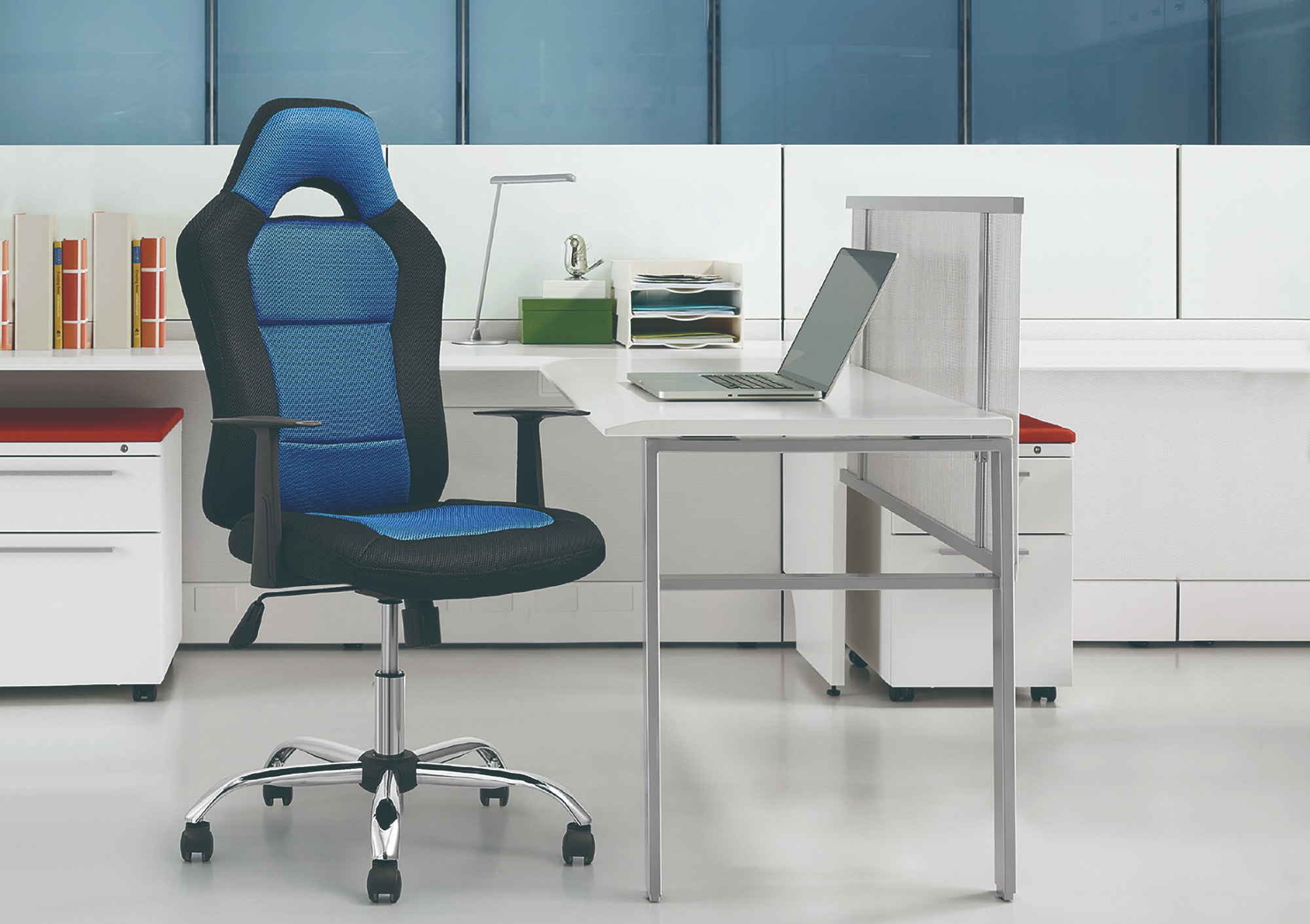 Furnee Furniture is a office chair & computer table manufacturer ...